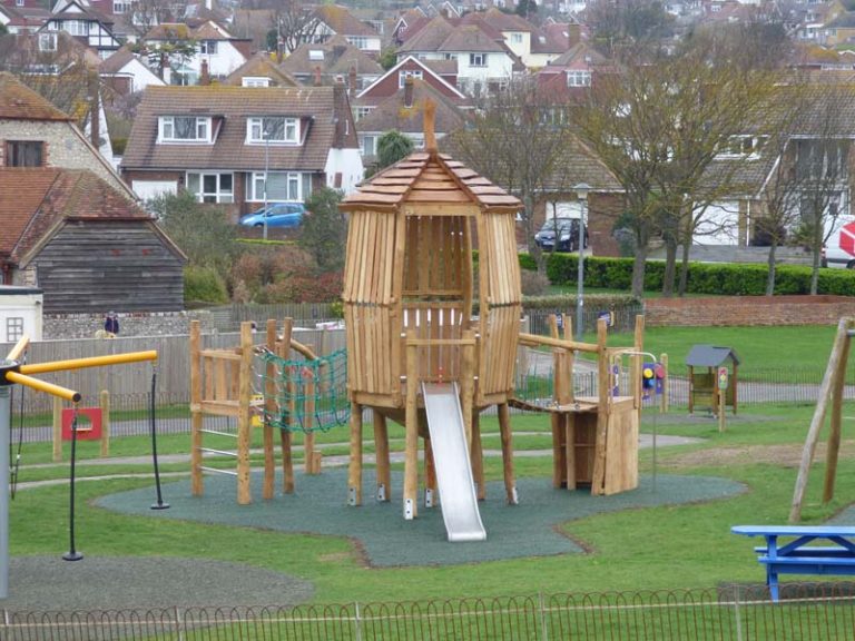 Acorn Unit Play Tower Saltdean Oval Park - Brighton & Hove Council