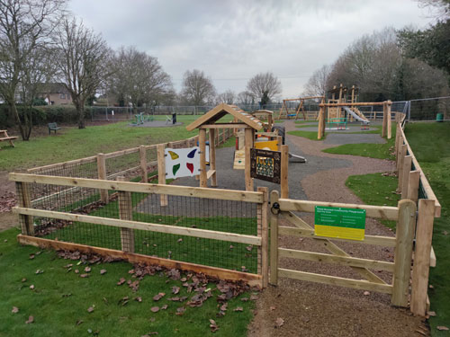Great Braxted Play Area Robinia Playground Installers Sussex Hampshire